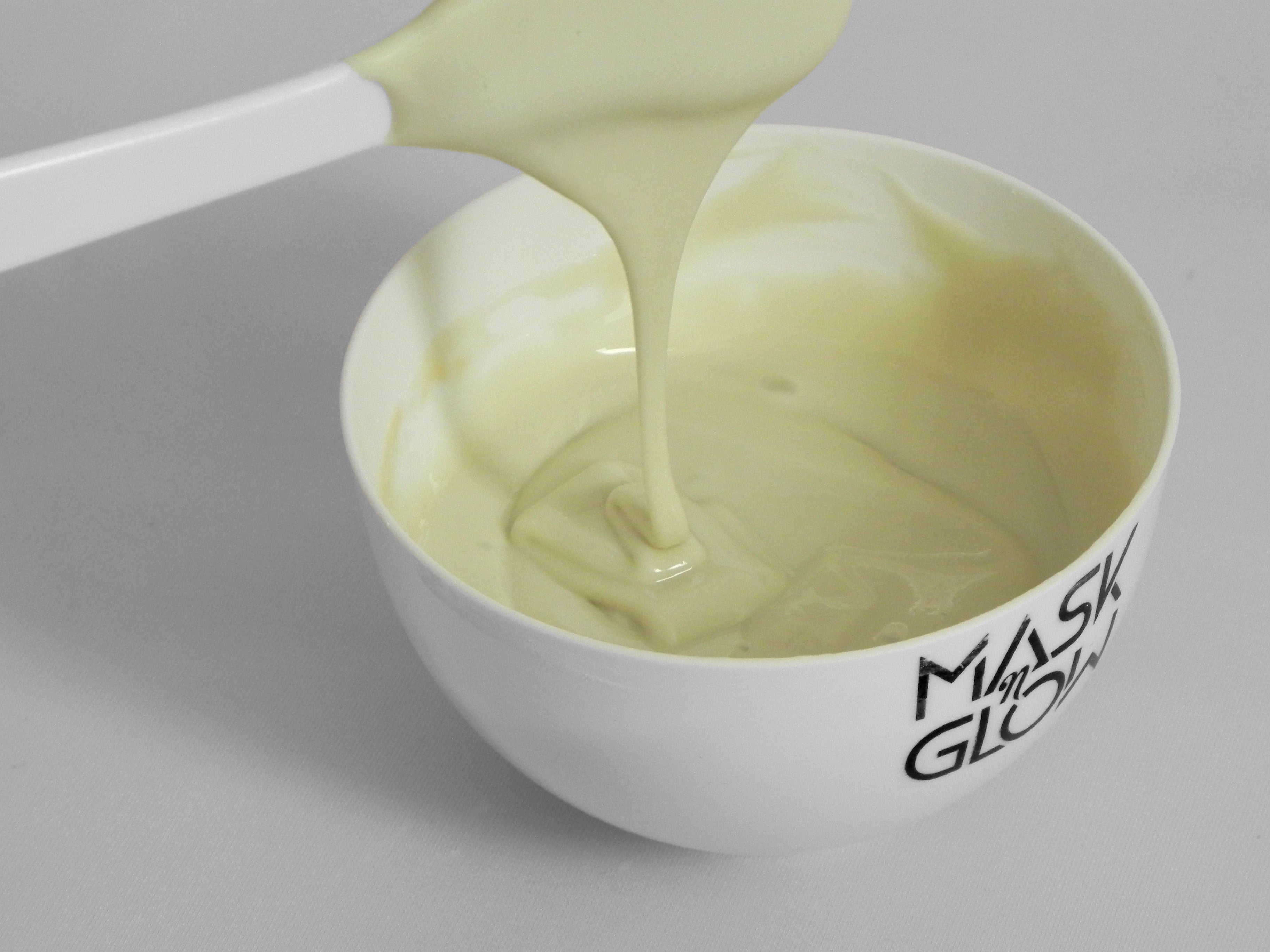 MaskNGlow Modeling Peel Off Mask Spa Set "Rubber Mask" with Bowl & Spatula